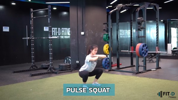 ท่าออกกำลังกาย Pulse Squat | วิธีทำท่าออกกำลังกาย Pulse Squat - Fit-d.com