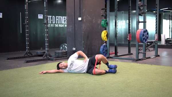 ท่าออกกำลังกาย Mini Band Clam Shell | วิธีทำท่าออกกำลังกาย Mini Band ...