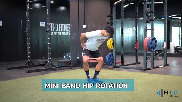 ท่าออกกำลังกาย Mini Band Hip Rotation | วิธีทำท่าออกกำลังกาย Mini Band ...