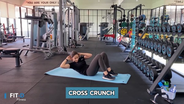 ท่าออกกำลังกาย Cross Crunch | วิธีทำท่าออกกำลังกาย Cross Crunch - Fit-d.com